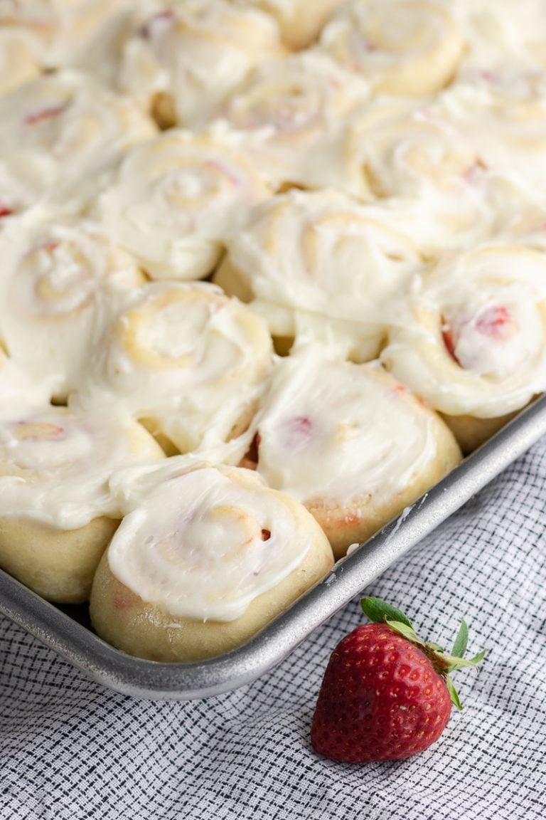 Mini Strawberry Jam Sweet Rolls - Goodie Godmother