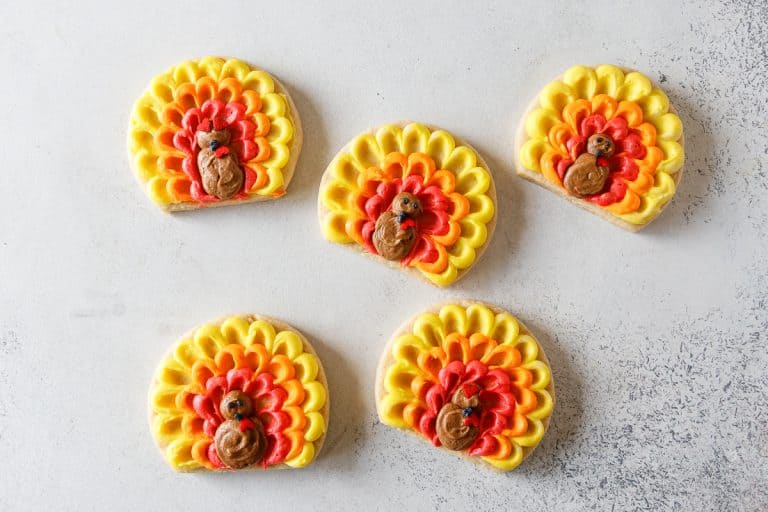 How to Decorate Easy Turkey Sugar Cookies - Goodie Godmother