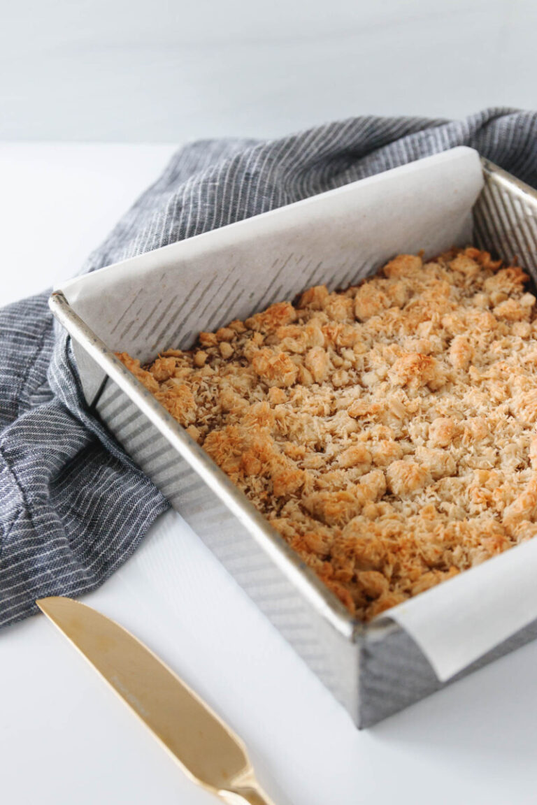 Coconut Peach Crumb Bars - Goodie Godmother